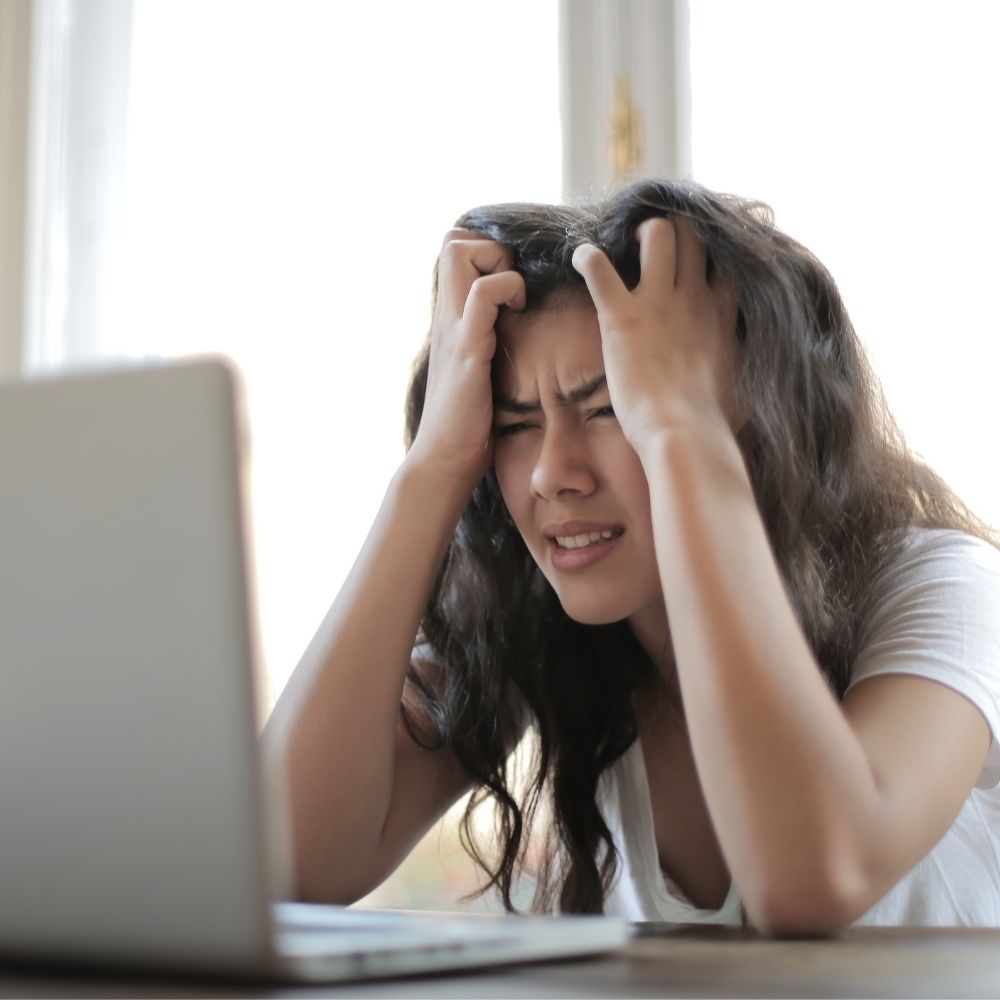 How to manage high stress in a high-pressured work environment ...